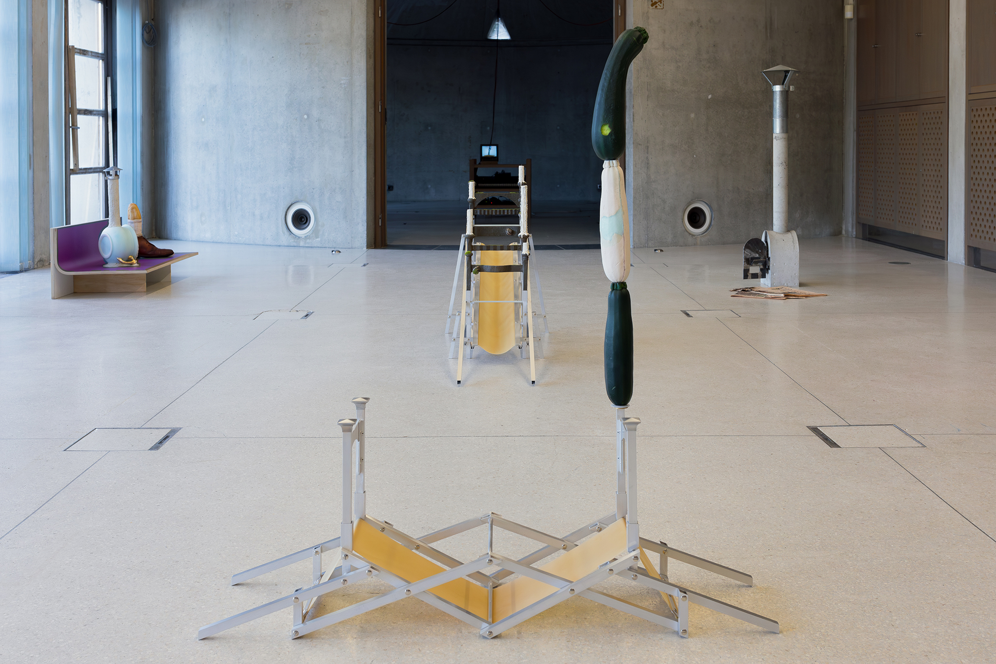 Shared wealth, as described by a model of mutual aid with an ...